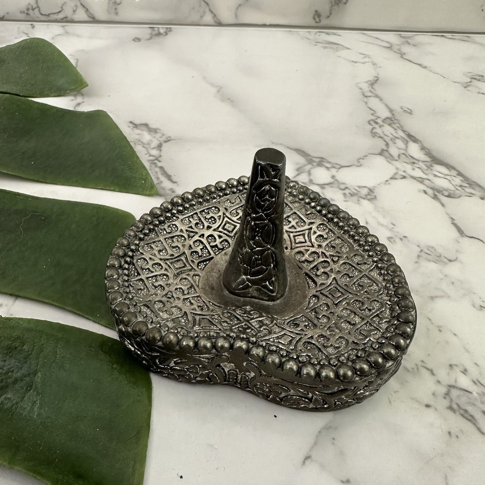 Heritage Mint Vintage 90s Silver Metal Ring Stand Holder Heart Shaped ...