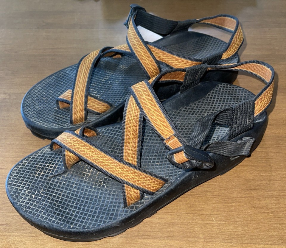 Chaco Sandals Men 10 Vibram Hiking, Walking, Beach, Vacation, Yard Work ...