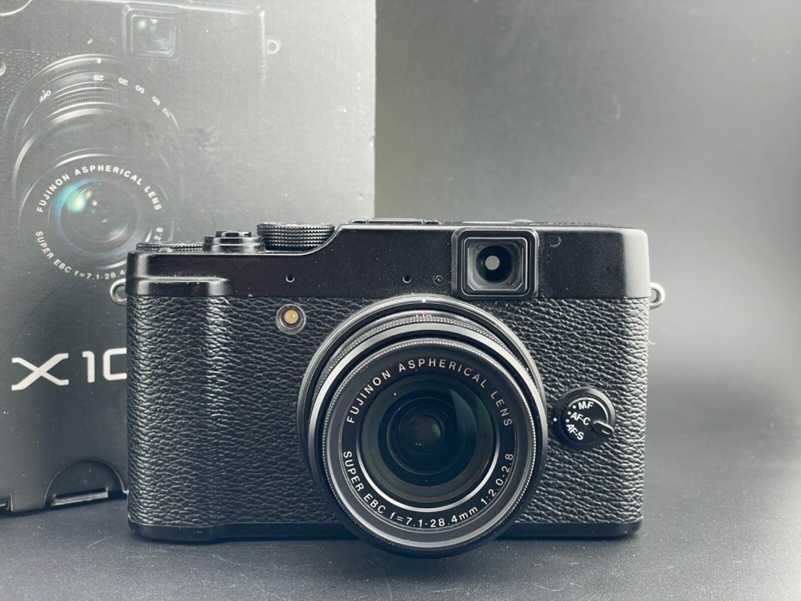 Fujifilm X10 12mp Premium Compact Digital Camera *excellent* 1856 | eBay