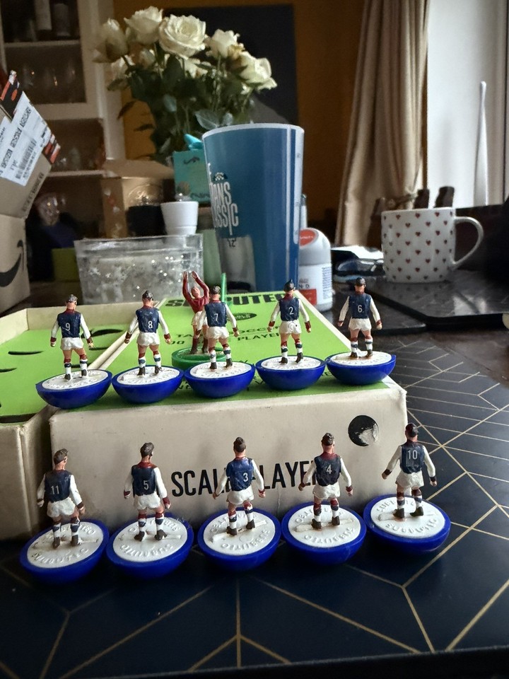 Subbuteo very rare Heavyweight Team ref 87 haarlem | eBay UK