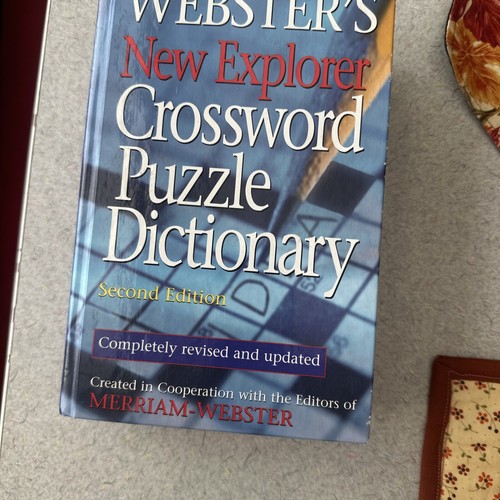 Webster's New Explorer Crossword Puzzle Dictionary by Merriam-Webster ...
