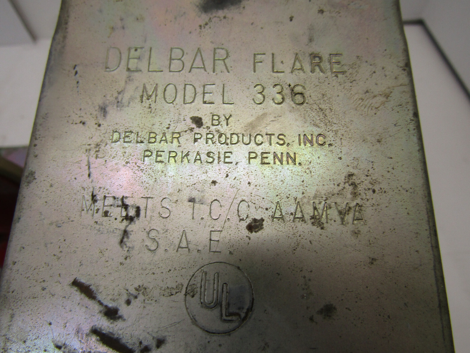 Vintage Delbar Reflector-Flare 4 Piece Kit Emergency Auto Truck Hazard ...