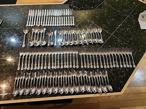 Reed & Barton Camelot Stainless Flatware Silverware 121 Pc ...