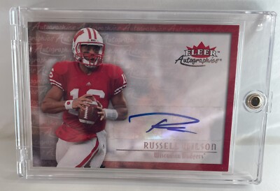 Russell Wilson Badgers 2012 Fleer Retro Autographs RC #00AU-RW (Fleer ...