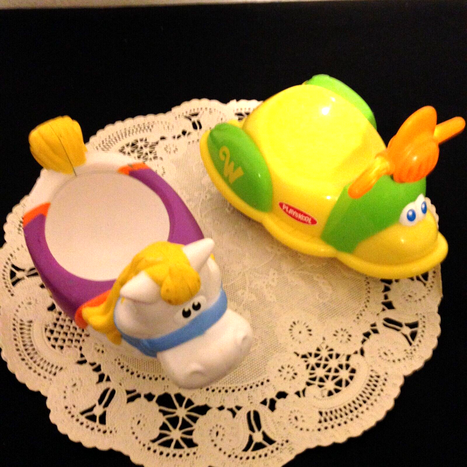 Playskool WEEBLES WOBBLES Royal Castle Jousting Horse & Queen/King ...