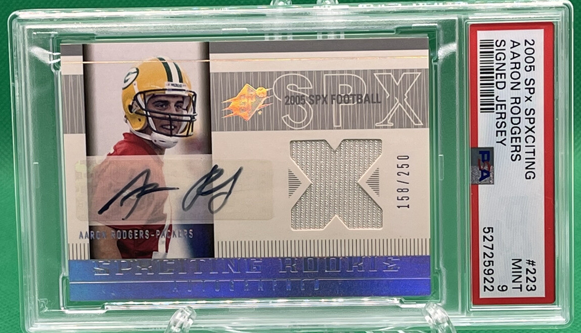 Aaron Rodgers | Autographed Football Memorabilia & NFL Merchandise