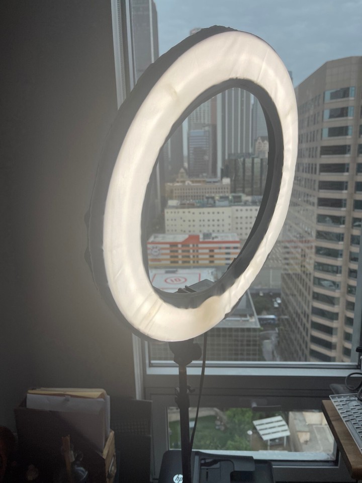 Flashpoint 19" AC Powered 600W 5500K Fluorescent Ring Light | eBay