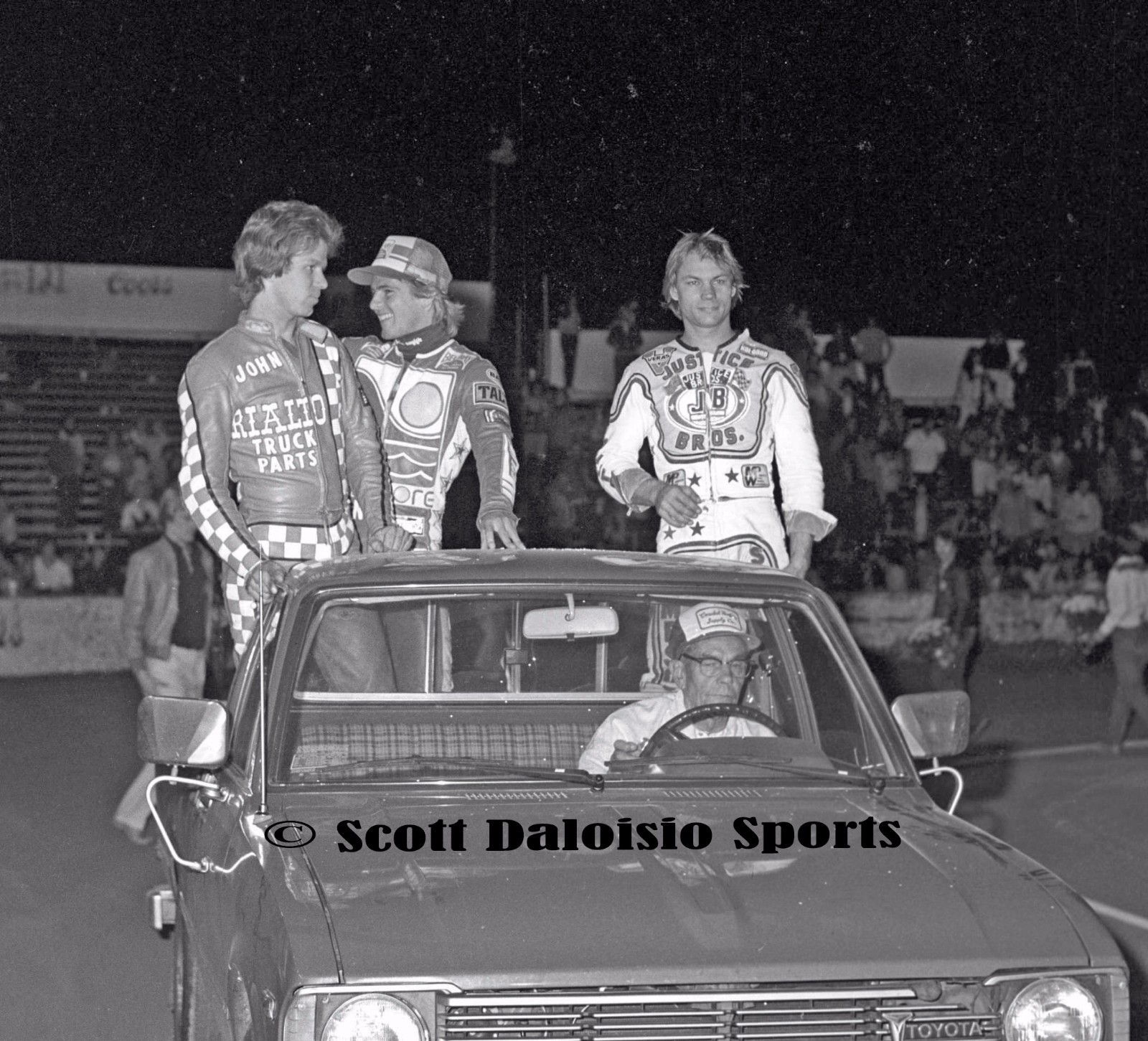 1981 BRUCE PENHALL 8 x 10 NATIONAL SPEEDWAY CHAMPIONSHIP COSTA MESA ...