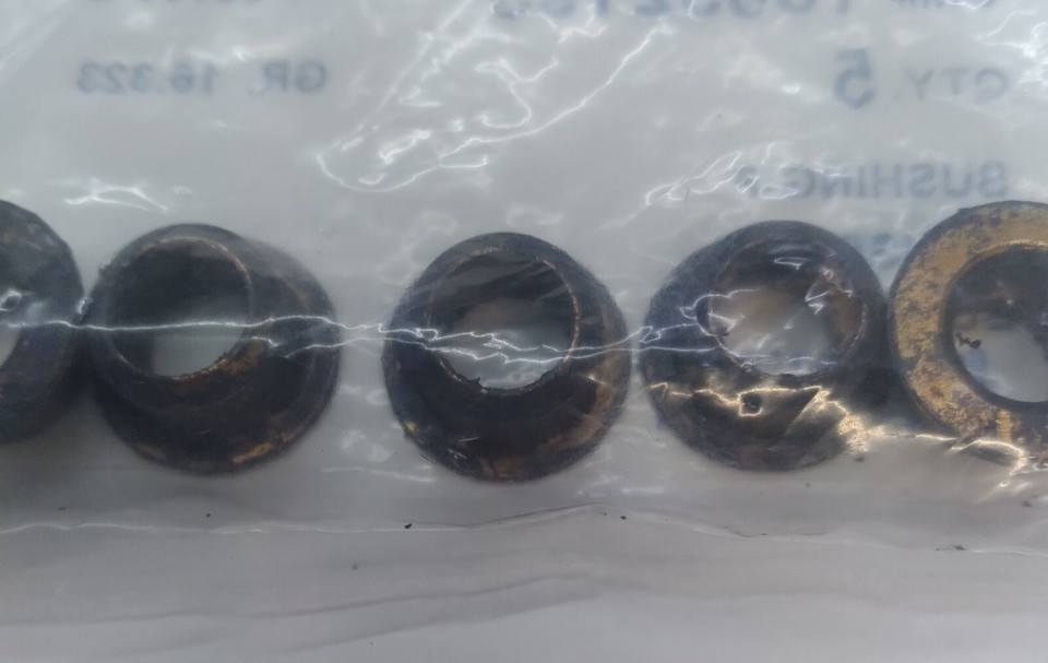 OEM NOS GM Front Door Hinge Assy. Bushing (5X) # 16632193 / Fits 2002 ...