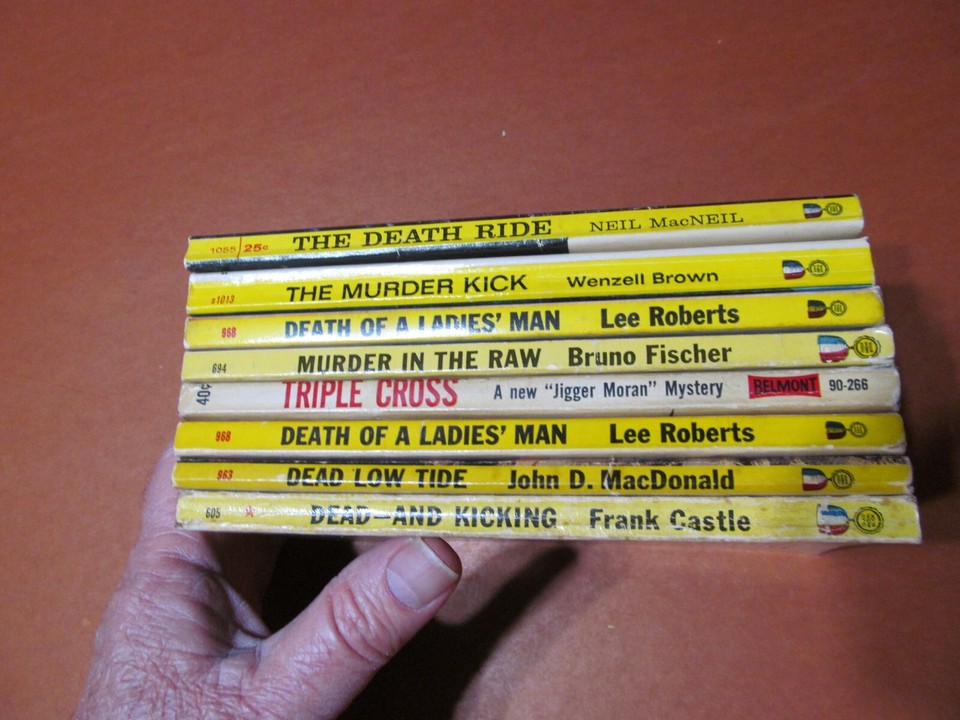 VINTAGE PAPERBACKS: 8 GOLD MEDAL MYSTERY / DETECTIVE PAPERBACKS | eBay