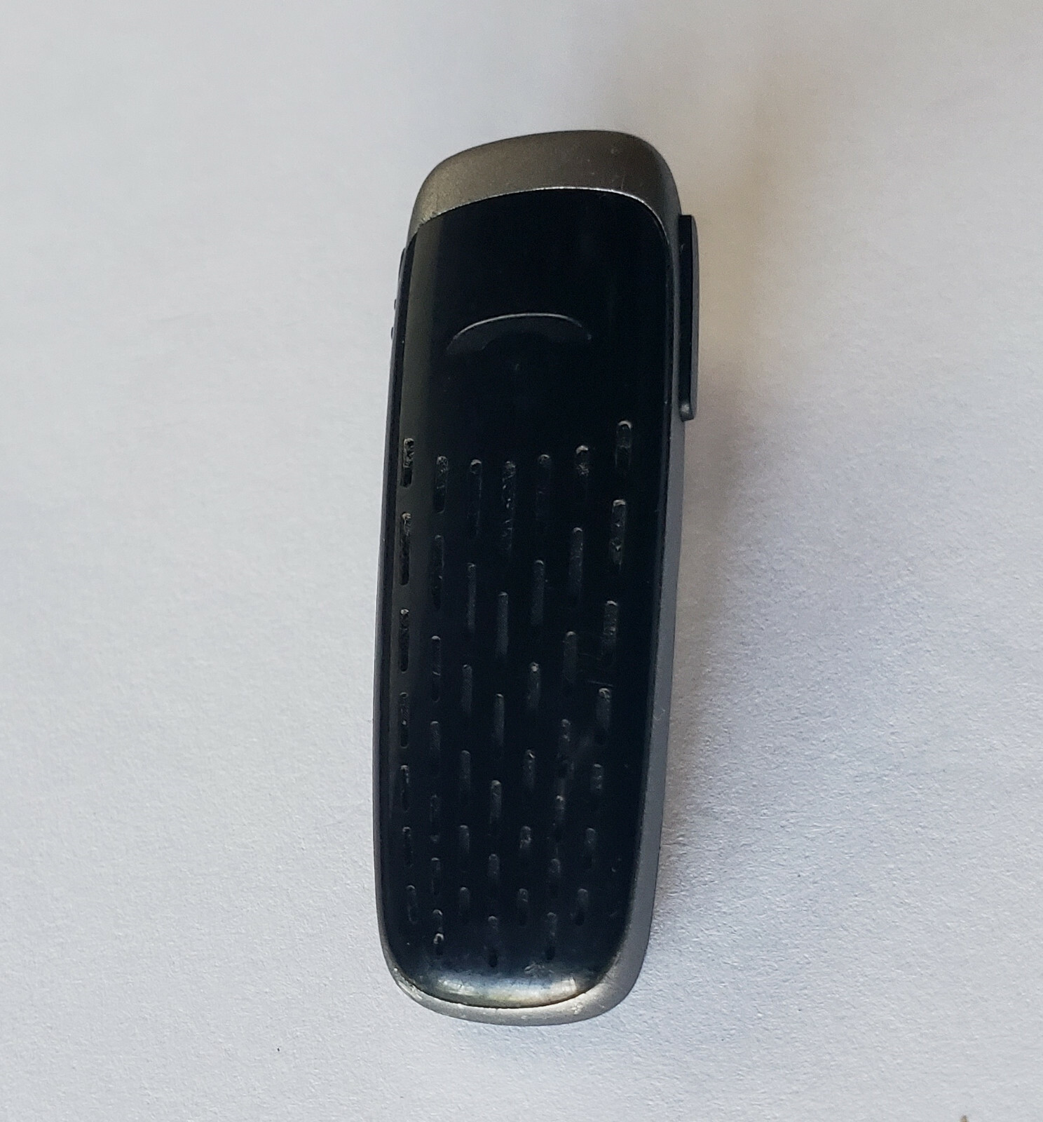 Black Plantronics M25 Bluetooth Wireless Headset - NO POWER - Read ...