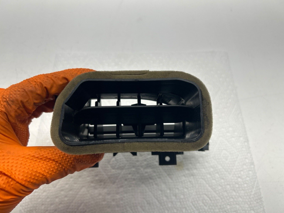OEM FRONT RIGHT DASH AC AIR VENT GRILLE 2004-2010 BMW 650I M6 E64 E63 ...