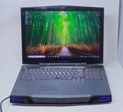 Alienware M17x R2 Laptop i7-720QM 1.60GHz, 8GB RAM, 160GB SSD, Radeon ...