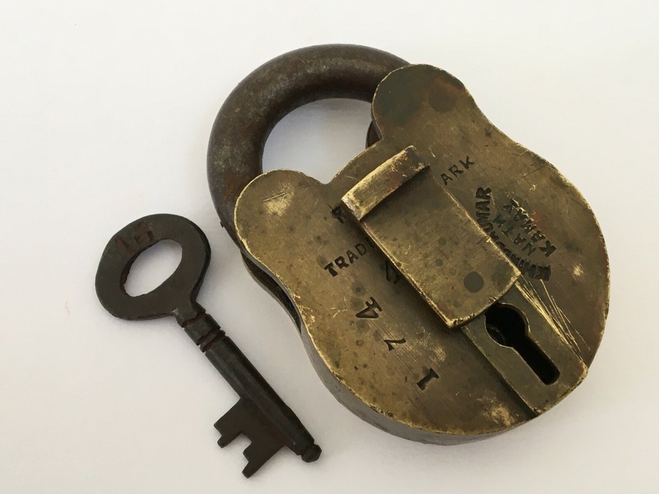 Lock Old Vintage Brass lock With Key Rich Patina Collectible Trade Mark ...