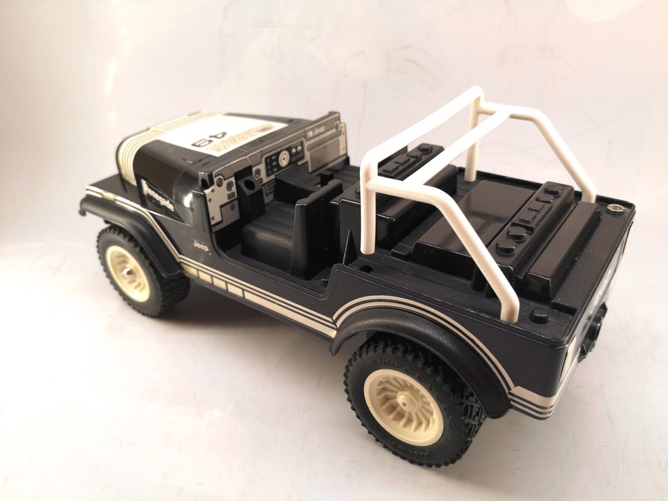 Vintage 1981 Mattel Jeep Renegade CJ-7 Drive Command RC Toy 1/15 Scale ...