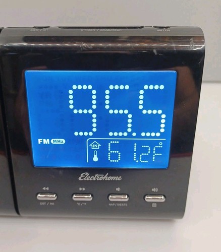 Electrohome EAAC601 Projection Alarm Clock With Am/fm Radio | eBay