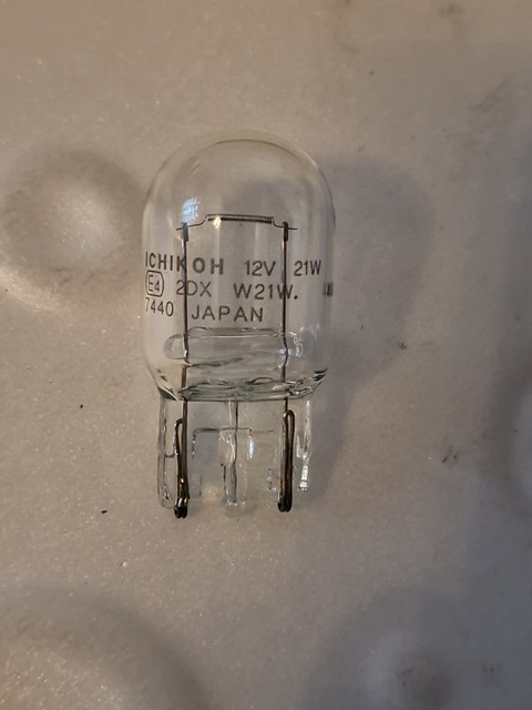 Genuine Subaru Bulb 84920KE010 for sale online | eBay