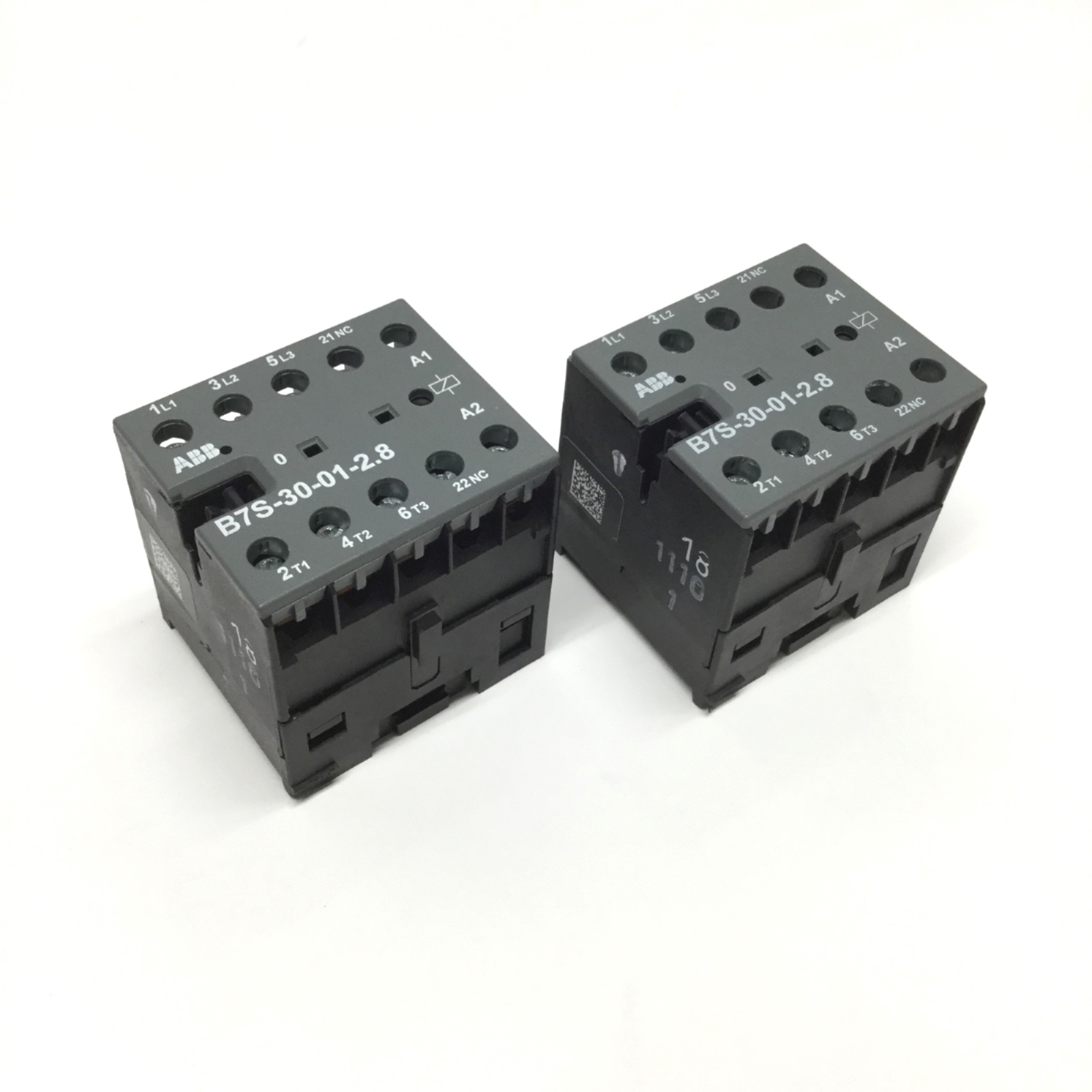 Lot of 2 ABB B7S-30-01-2.8 Contactors, 3-Pole + 1NC, 600VAC 16A, 17 ...