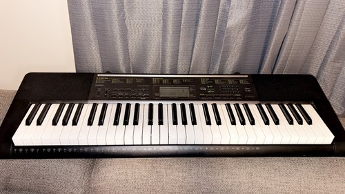 Casio CTK-2080 Portable 61 Key Electronic Piano Keyboard Synthesizer ...