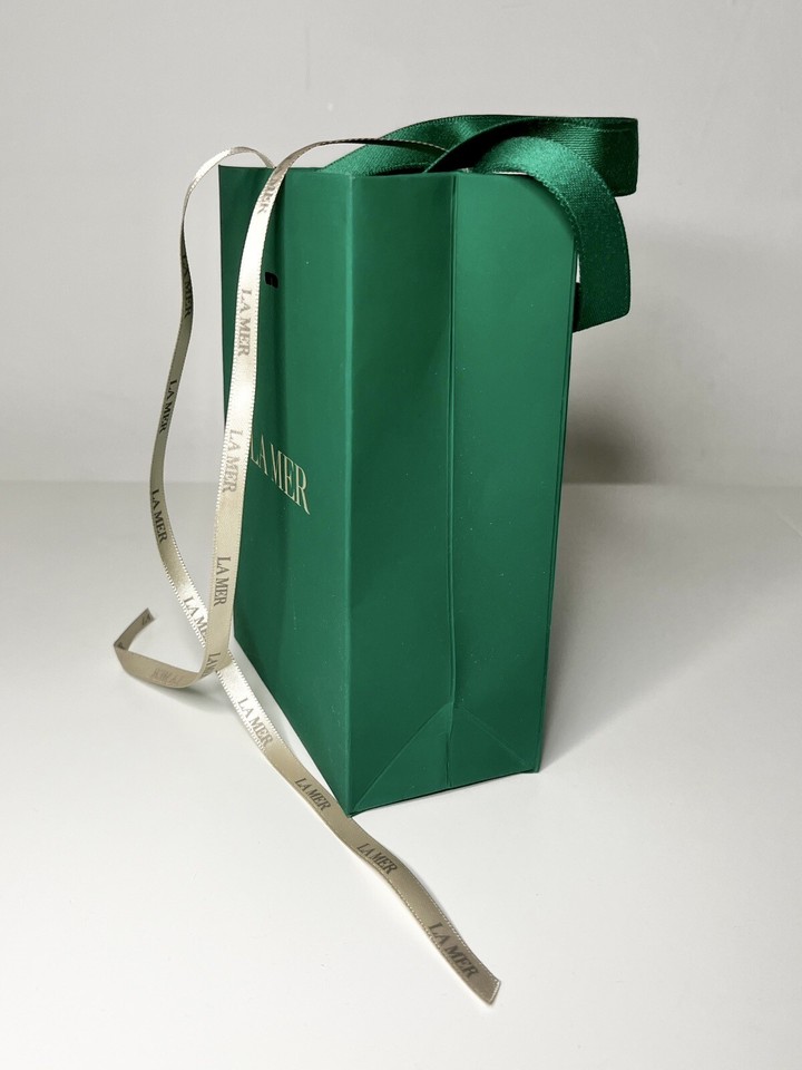 LA MER small green gift bag with handles and lettered ribbon | eBay