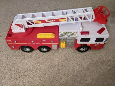 Tonka Fire Rescue Truck 328. Hasbro 2009. 22.5 Inches. Working Lights ...