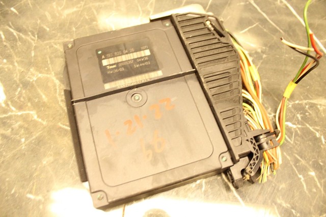 Chrysler Crossfire 2005 Srt6 Body Control Comfort Module BCM BCU ...