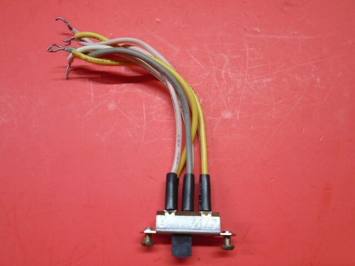 HUNTER CEILING FAN REVERSE SWITCH SWITCHES/PARTS/CAP 250WV.AC | eBay