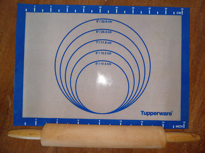 Vintage Tupperware BAKING ROLLING PIN AND MAT | eBay