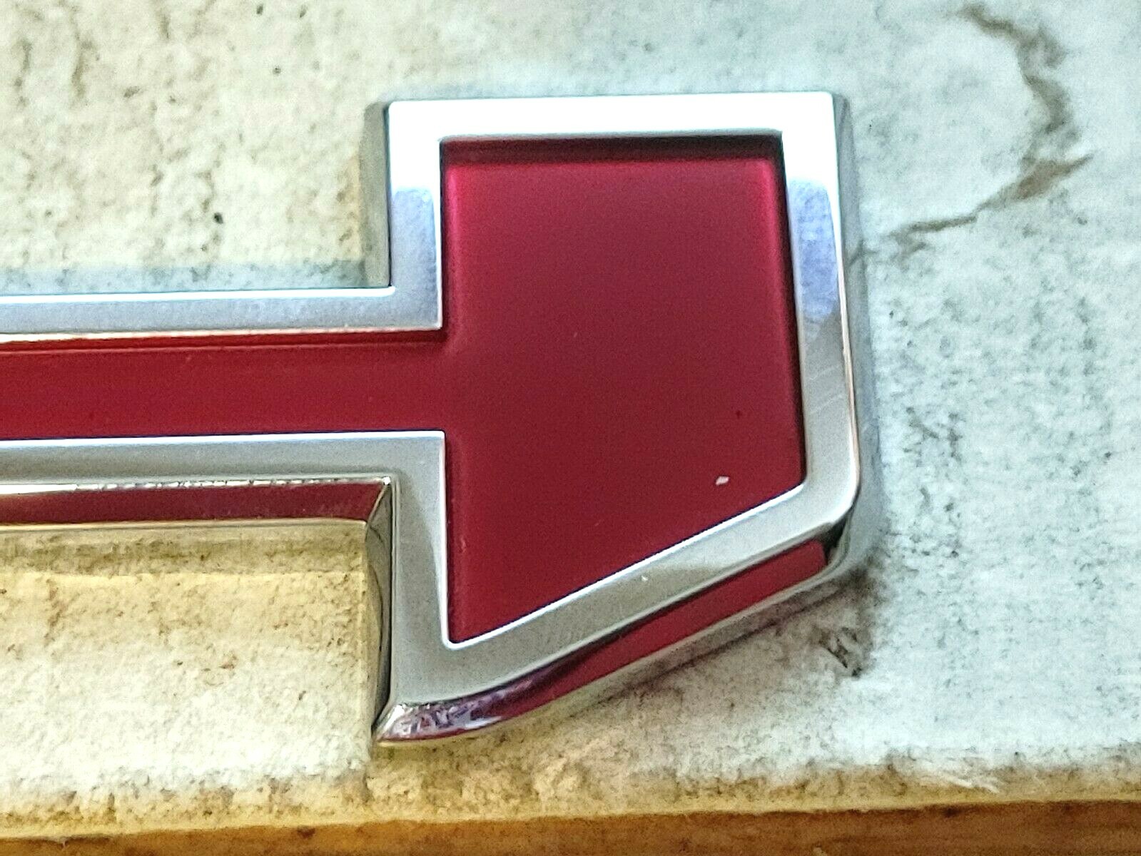 GMC SIERRA CIRCA '20 THE NUMBER "4" RED/SILVER EMBLEM 84682636 / ...
