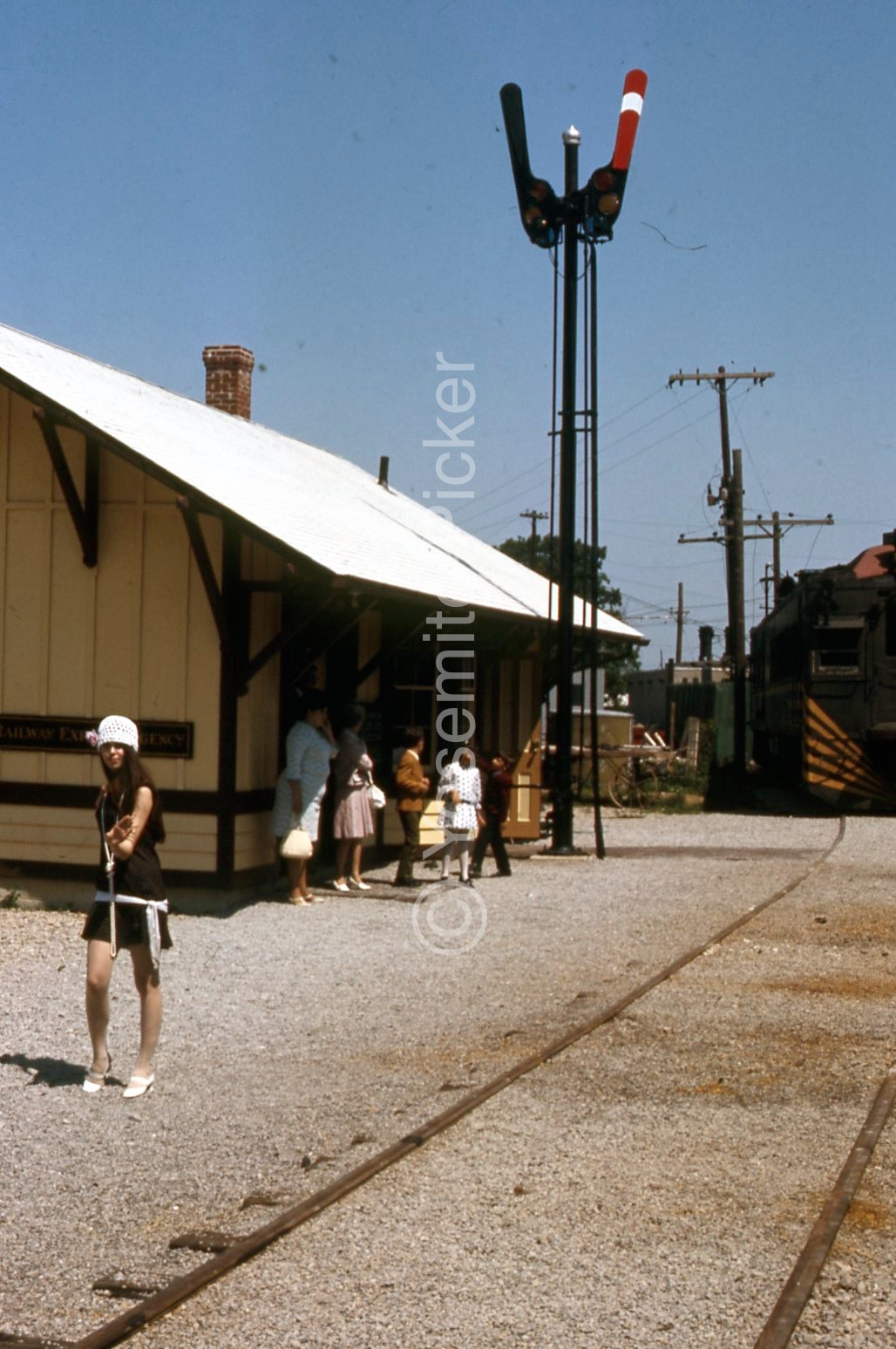 sl12 Original Slide 1970's Railroad Train Railway Express Depot station ...