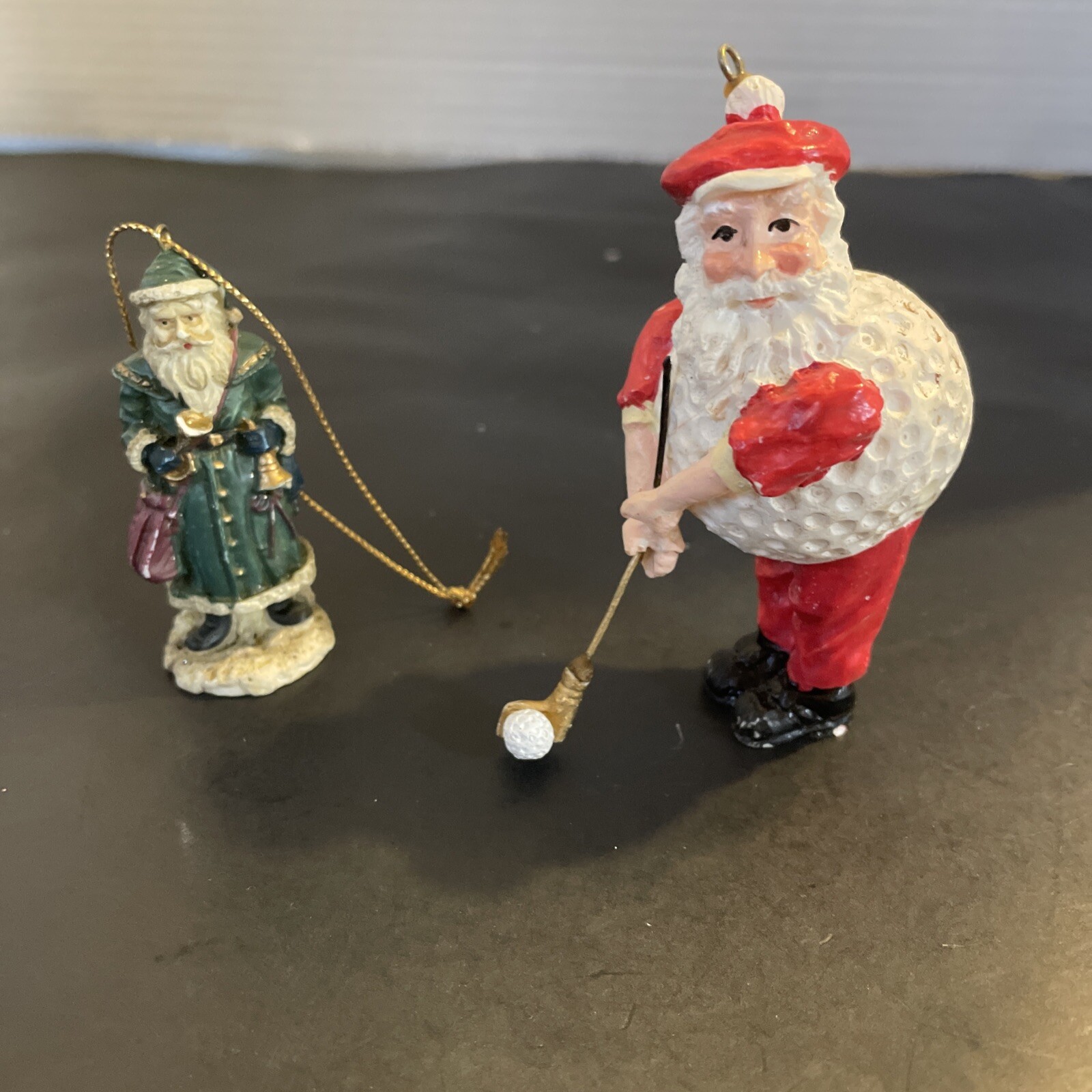 Vintage Resin Old Fashioned Santa Claus Christmas Lot of 2 Ornaments St ...