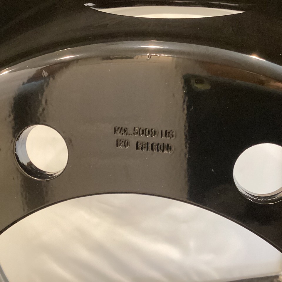 GMC Topkick Chevy Kodiak C4500 Steel Wheel 19.5 OEM Accuride Powder ...