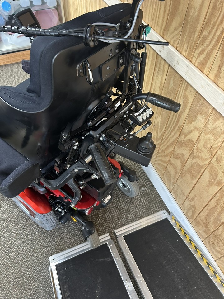 Permobil M300 Power Wheelchair with chin control, Tilt/rec. Elevate ...