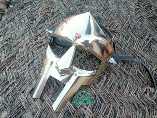 MF Doom Gladiator Mask Silver Finish in Metal Mask doom gladiator face ...