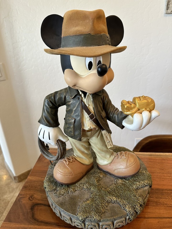 MICKEY MOUSE AS INDIANA JONES 18" Statue Figure w COA Disney Parks 2009 ...