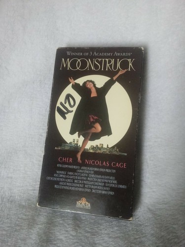 Moonstruck VHS 1987 MGM Home Movie Cher Nicholas Cage - GREAT CONDITION ...