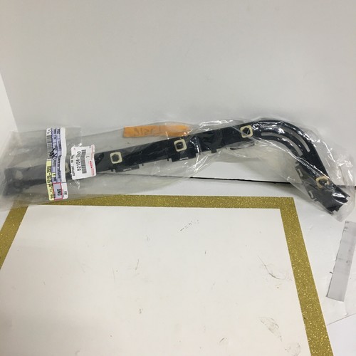Toyota OEM 2010-2016 4Runner Rear Bumper-Side Retainer Bracket Left ...