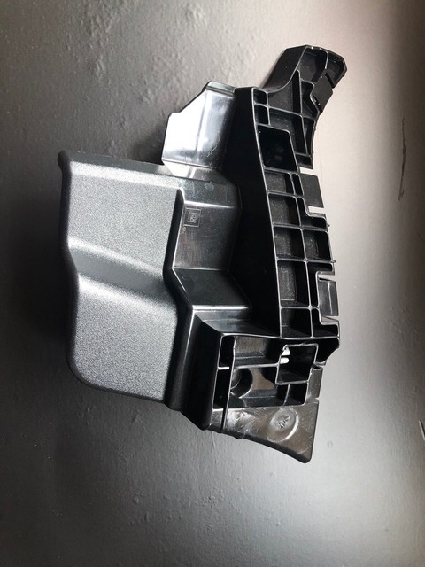 GMC GM OEM 2016 Sierra 1500 Front Bumper-side Retainer Bracket Left ...