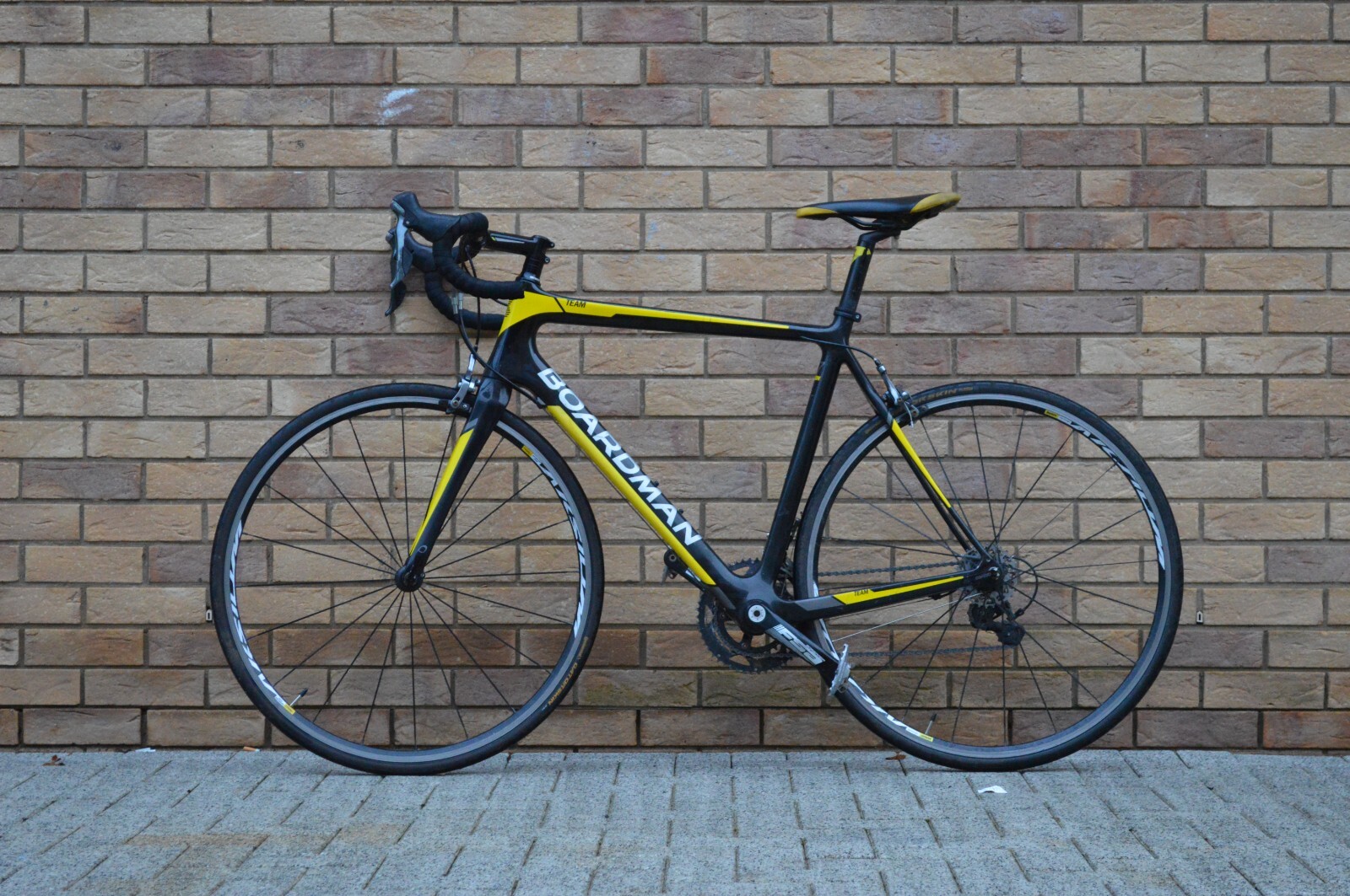 Boardman Team Carbon Road Bike + Mavic Aksium upgrade | eBay UK