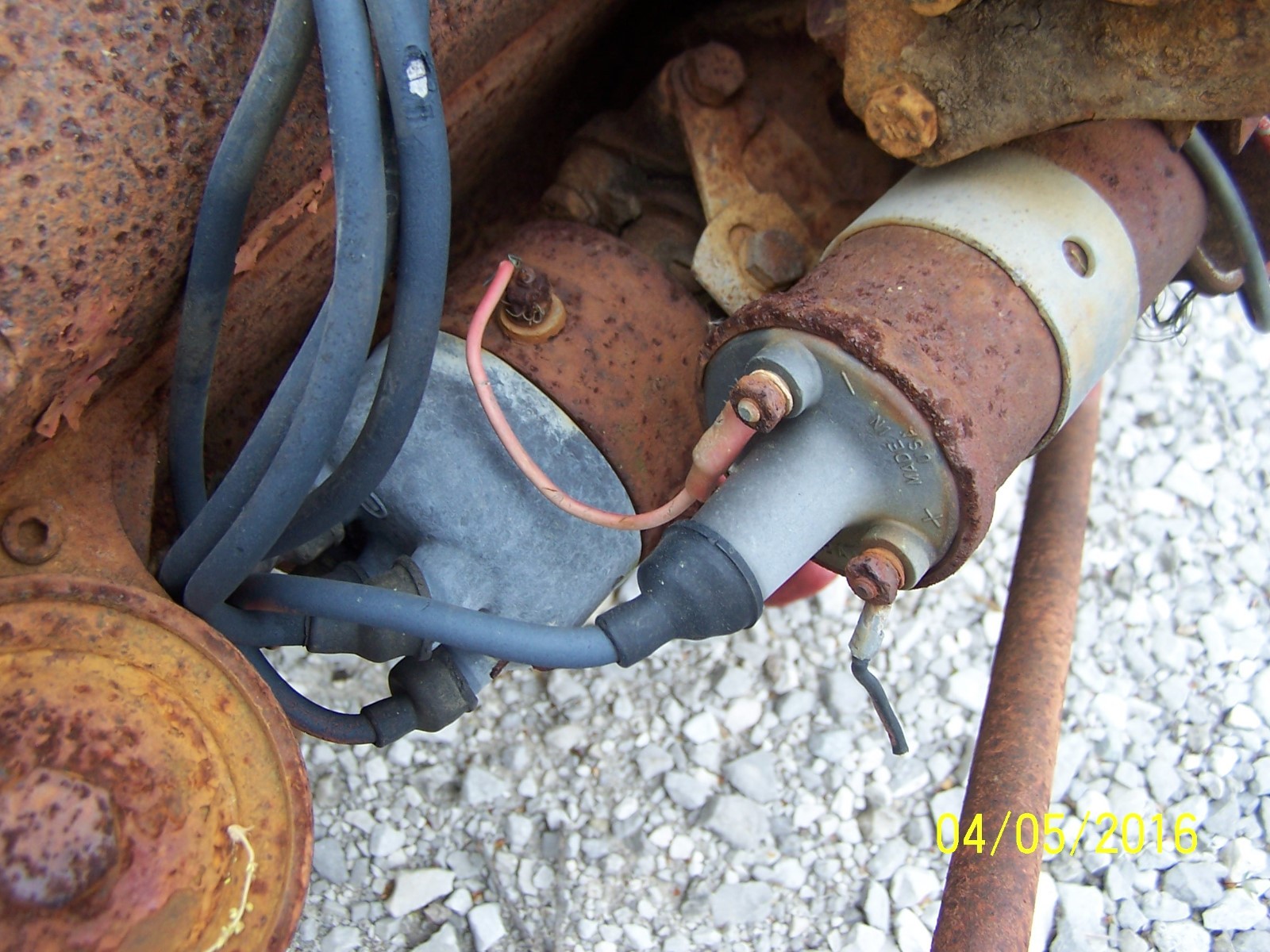 INTERNATIONAL FARMALL CUB TRACTOR DISTRIBUTOR | eBay