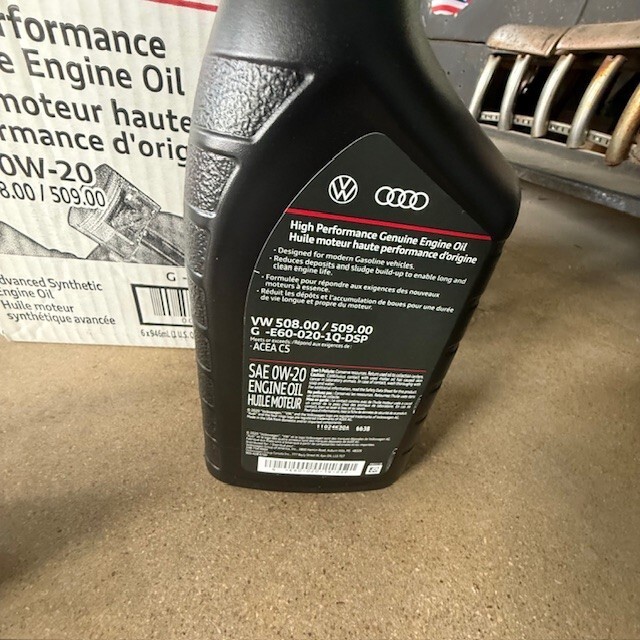 (1) Genuine VW Audi 0W-20 Engine Oil 1Qt G-E60-020-1Q-DSP Porsche (from ...