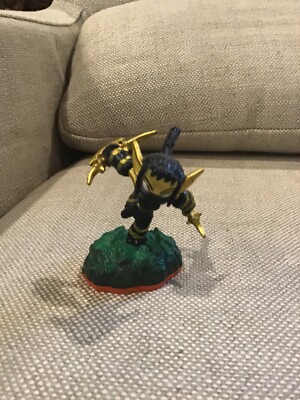 *VERY RARE* Gold Skylanders LEGENDARY STEALTH ELF figurine Toys R Us ...