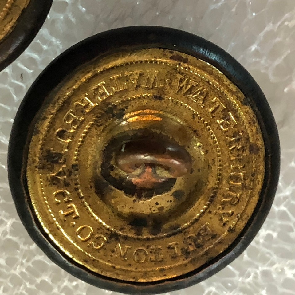 3 Vintage Pictorial Buttons Crest Waterbury Button Co. & Sig. Eisner ...