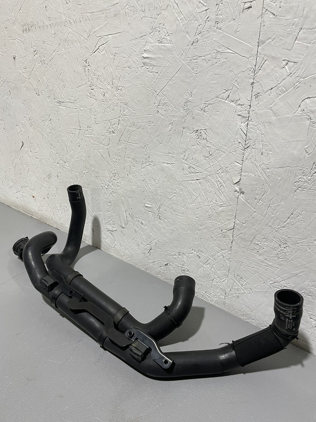 07-10 VW TOUAREG ENGINE COOLANT RADIATOR UPPER PIPE HOSE SET OEM ...