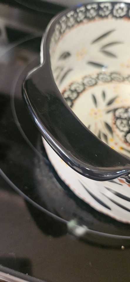 Temptations by Tara Old World Pattern tan/black stoneware dish bowl ...