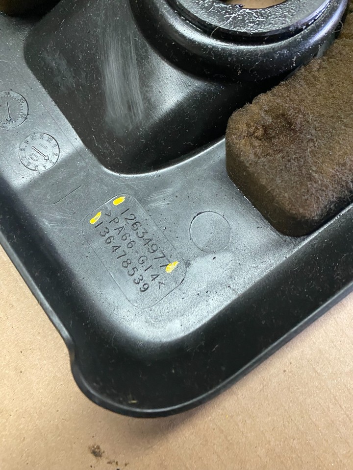 2011 to 2017 Chevrolet Equinox EcoTec 2.4L Motor Engine Cover S9765 DG ...