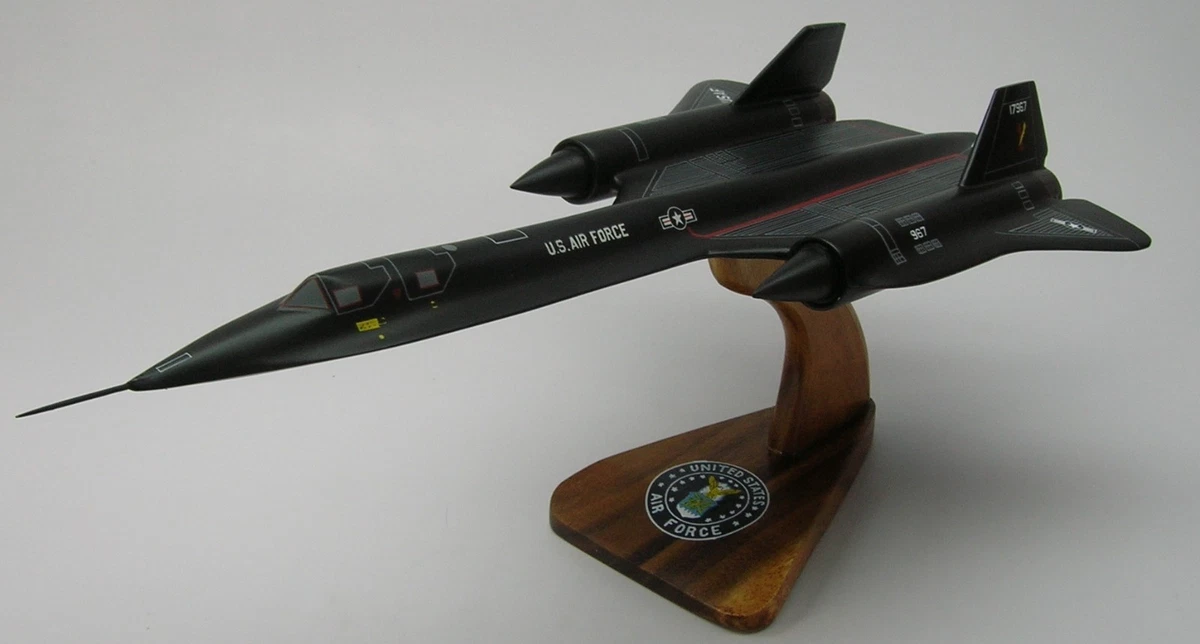 Maisto SR-71 Blackbird Model Airplane Die-casting Model Toy, 55% OFF