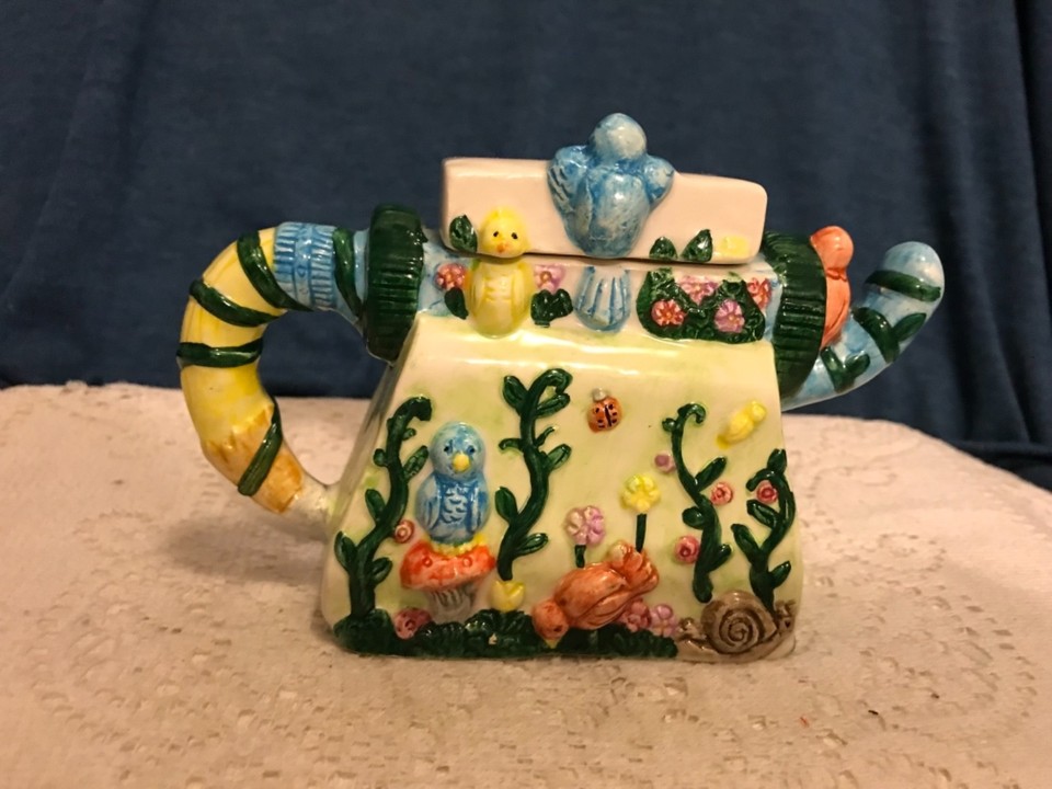 TEE NEE garden club Tea Pot Cardinal Inc | eBay