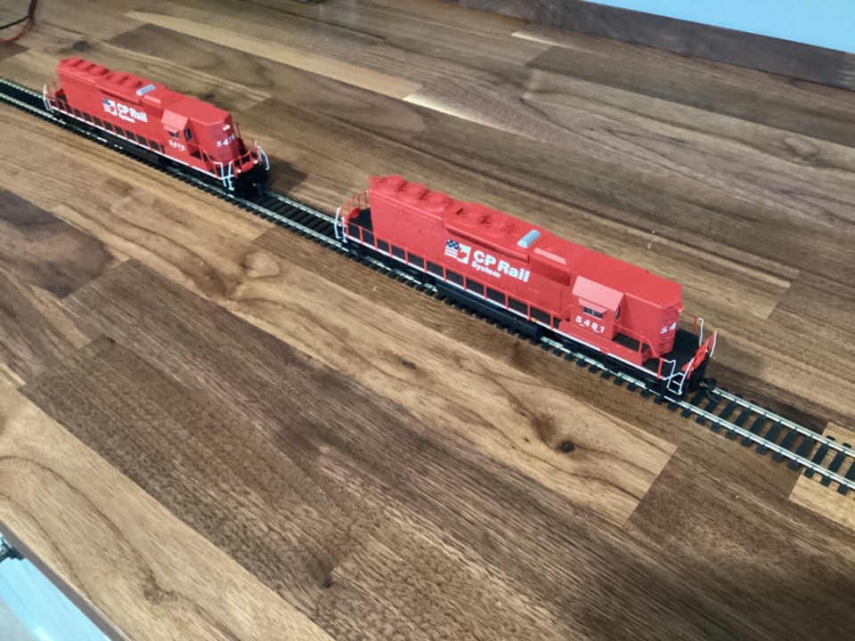2x HO Scale Broadway Limited Paragon 3 Rolling Thunder EMD SD40-2 CP #5481, 5479 | eBay