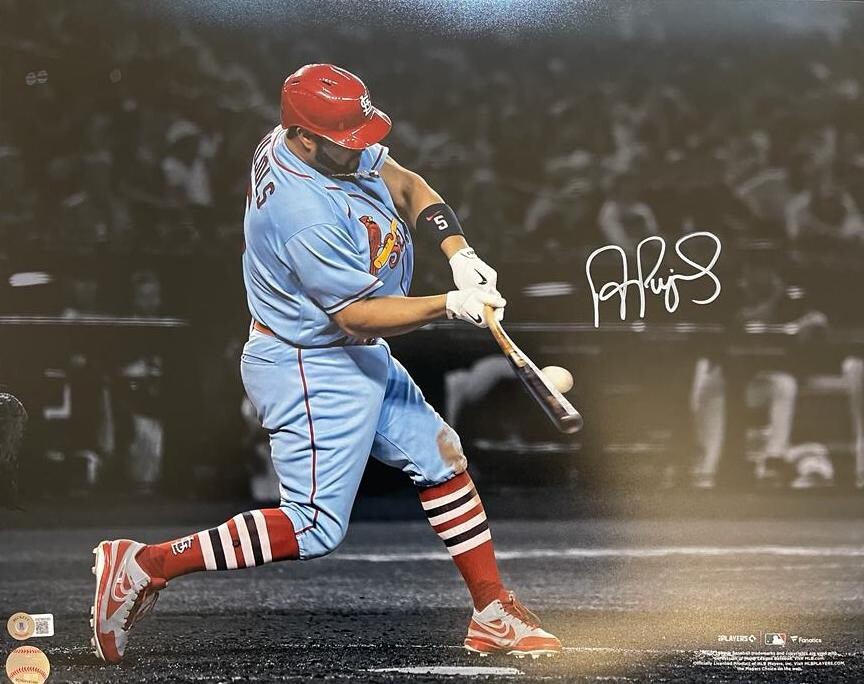 STL Cardinals Albert Pujols Signed 16x20 Spotlight Photo Blue BAS ...